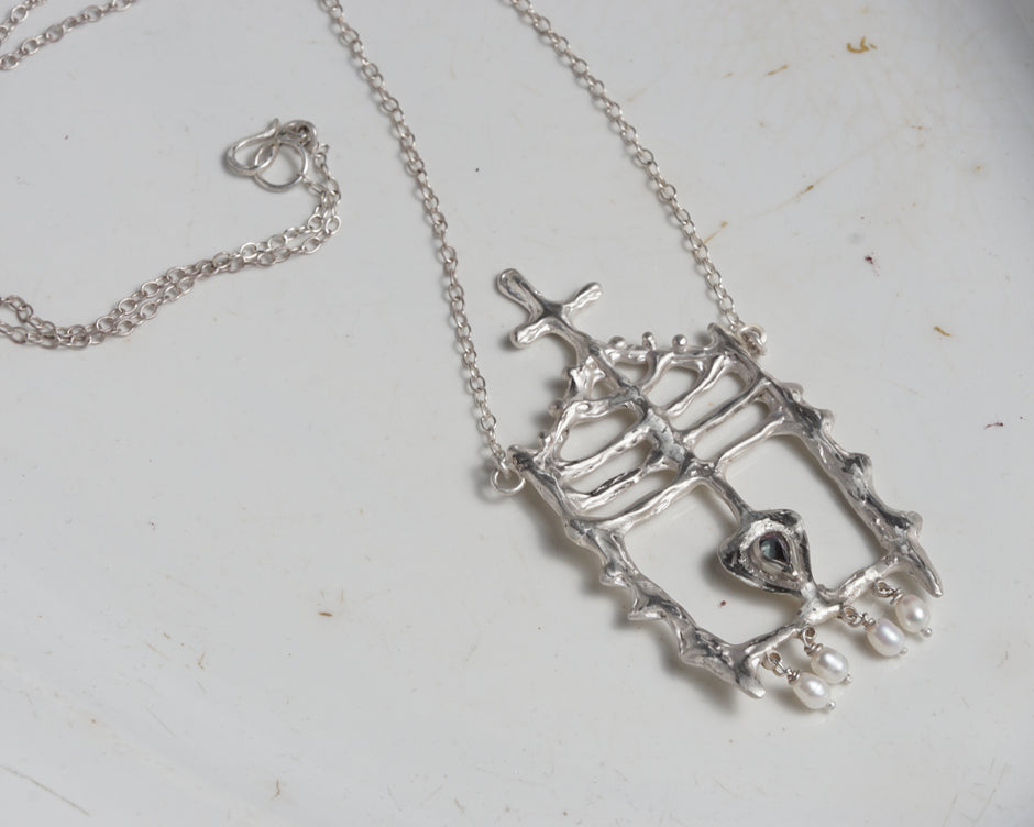 Odd Jewelry. Handcrafted jewelry store: silver rings, earrings