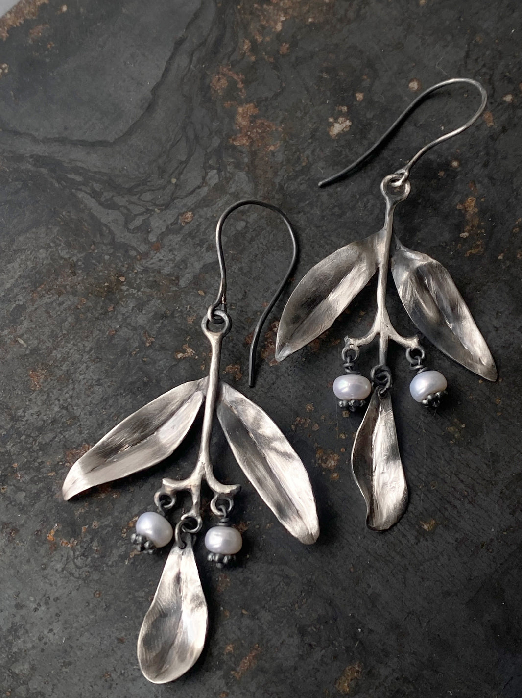 Odd Jewelry. Handcrafted jewelry store: silver rings, earrings