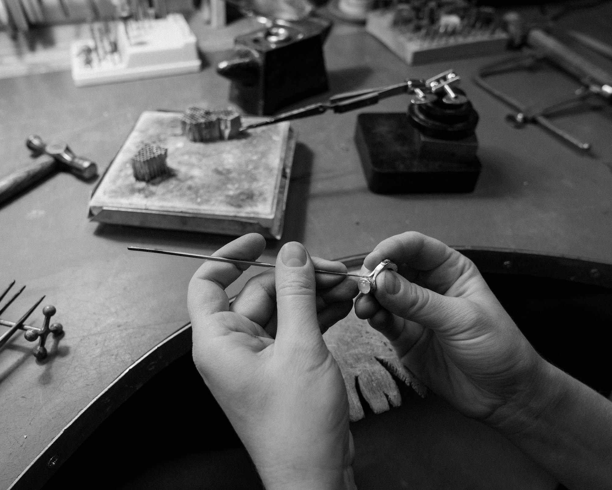 Odd Jewelry. Handcrafted jewelry store: silver rings, earrings